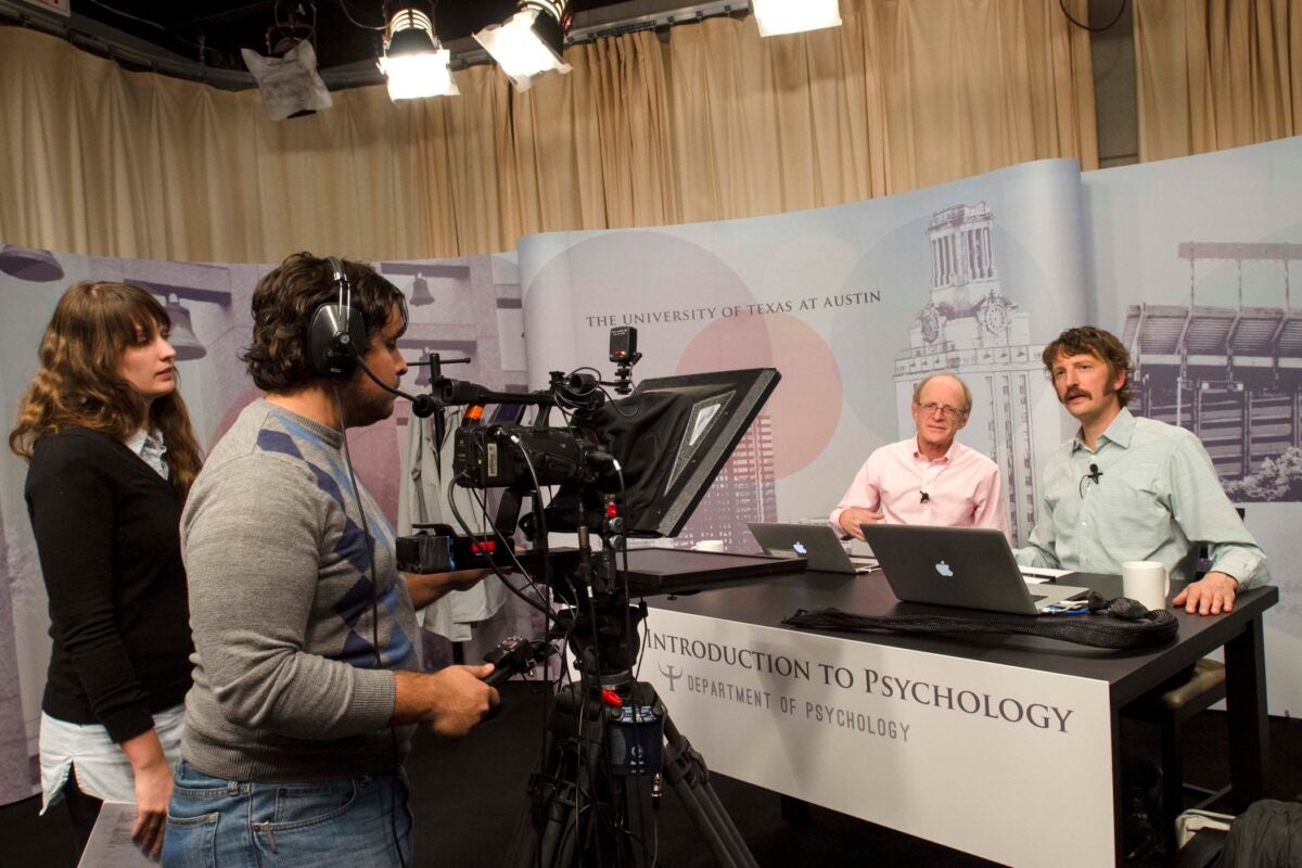 Is Online Education Necessarily Second-Best? - UT Austin News - The ...