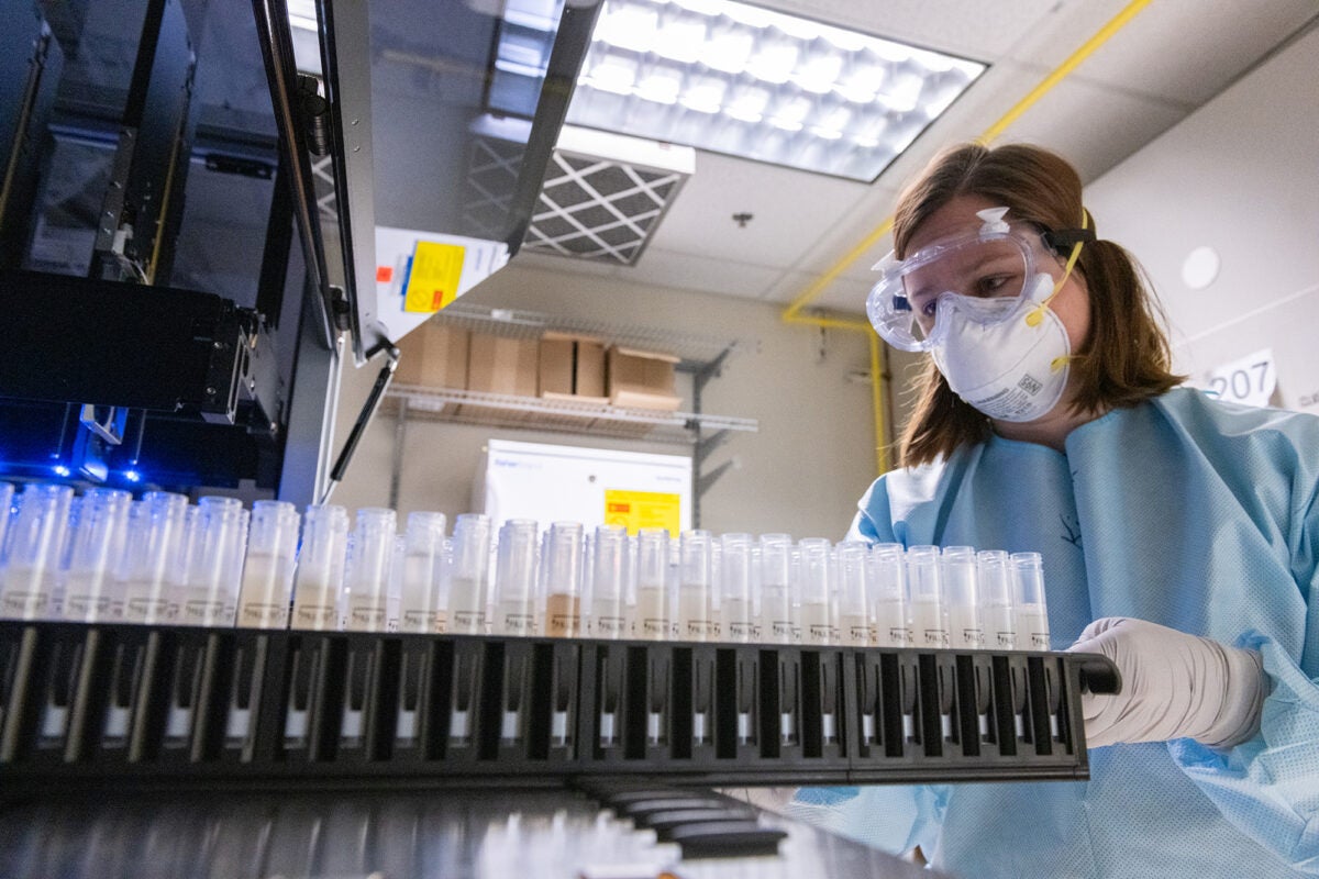 UT Austin Will Test More Than 5,000 a Week for COVID-19 - UT Austin ...