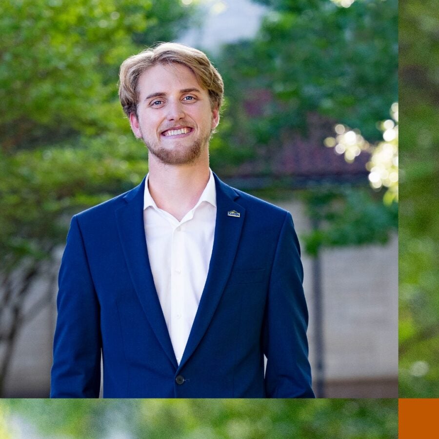 Hunter Beaton, UT22 Senior - UT Austin News - The University of Texas ...