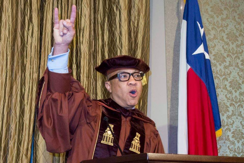 A Mobility Escalator - UT Austin News - The University of Texas at Austin