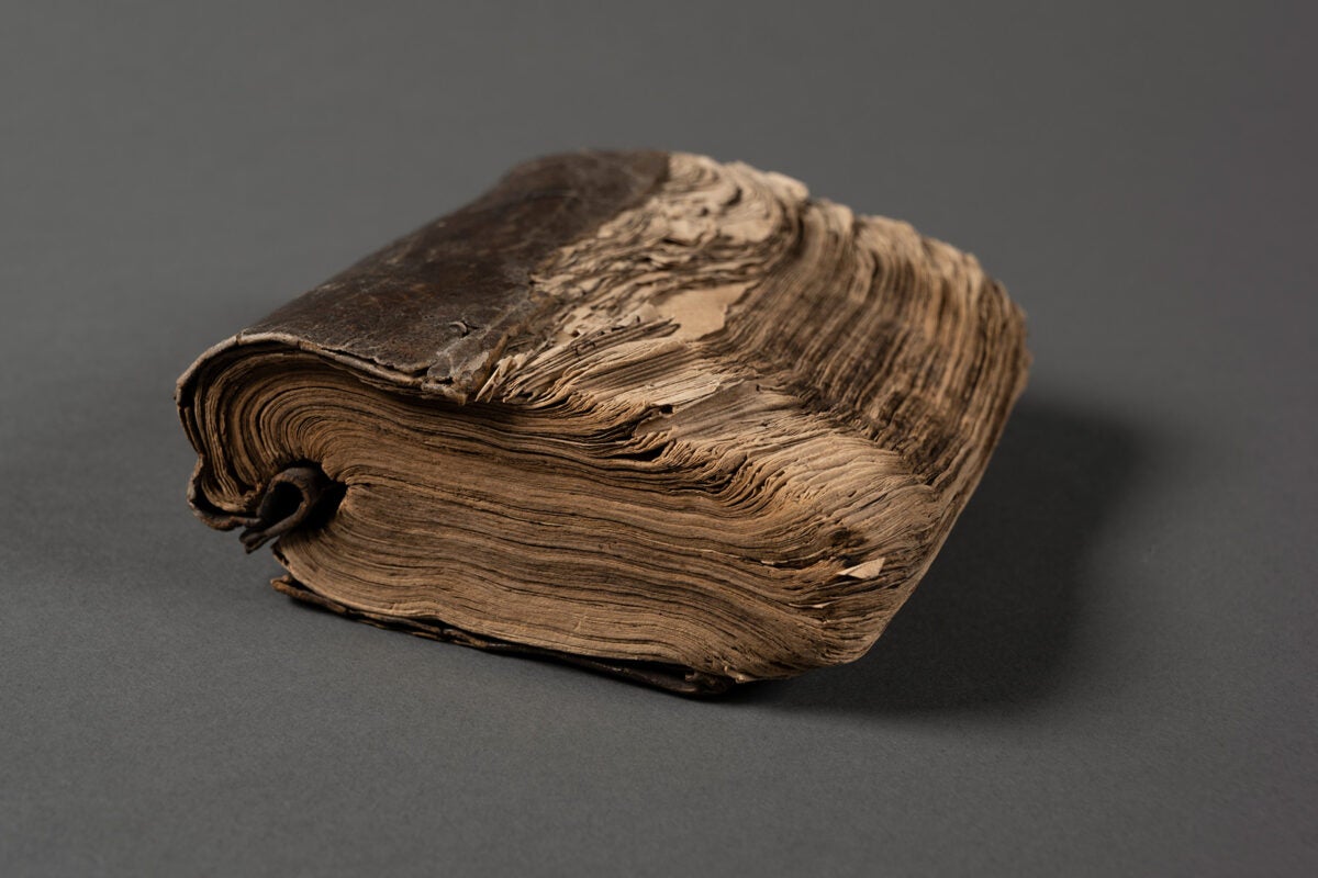 Exhibition Emphasizes Histories Behind Europe’s Earliest Printed Books ...