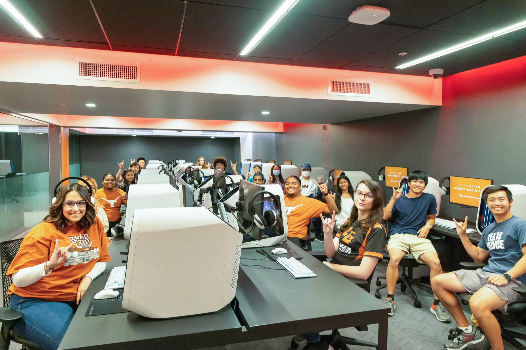 UT and Alienware Launch Full-Scale Esports Arena - UT Austin News - The ...