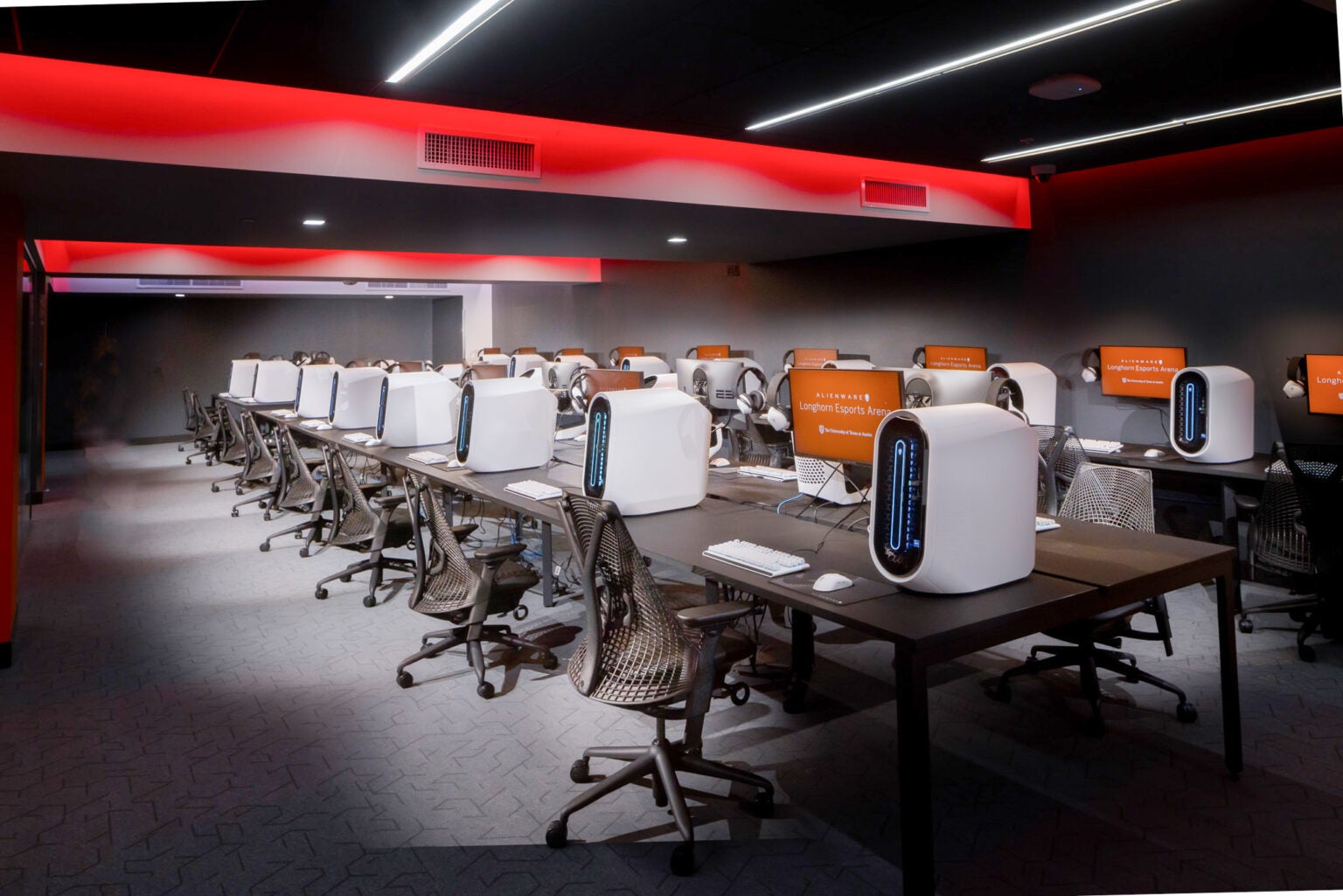 UT and Alienware Launch Full-Scale Esports Arena - UT Austin News - The ...