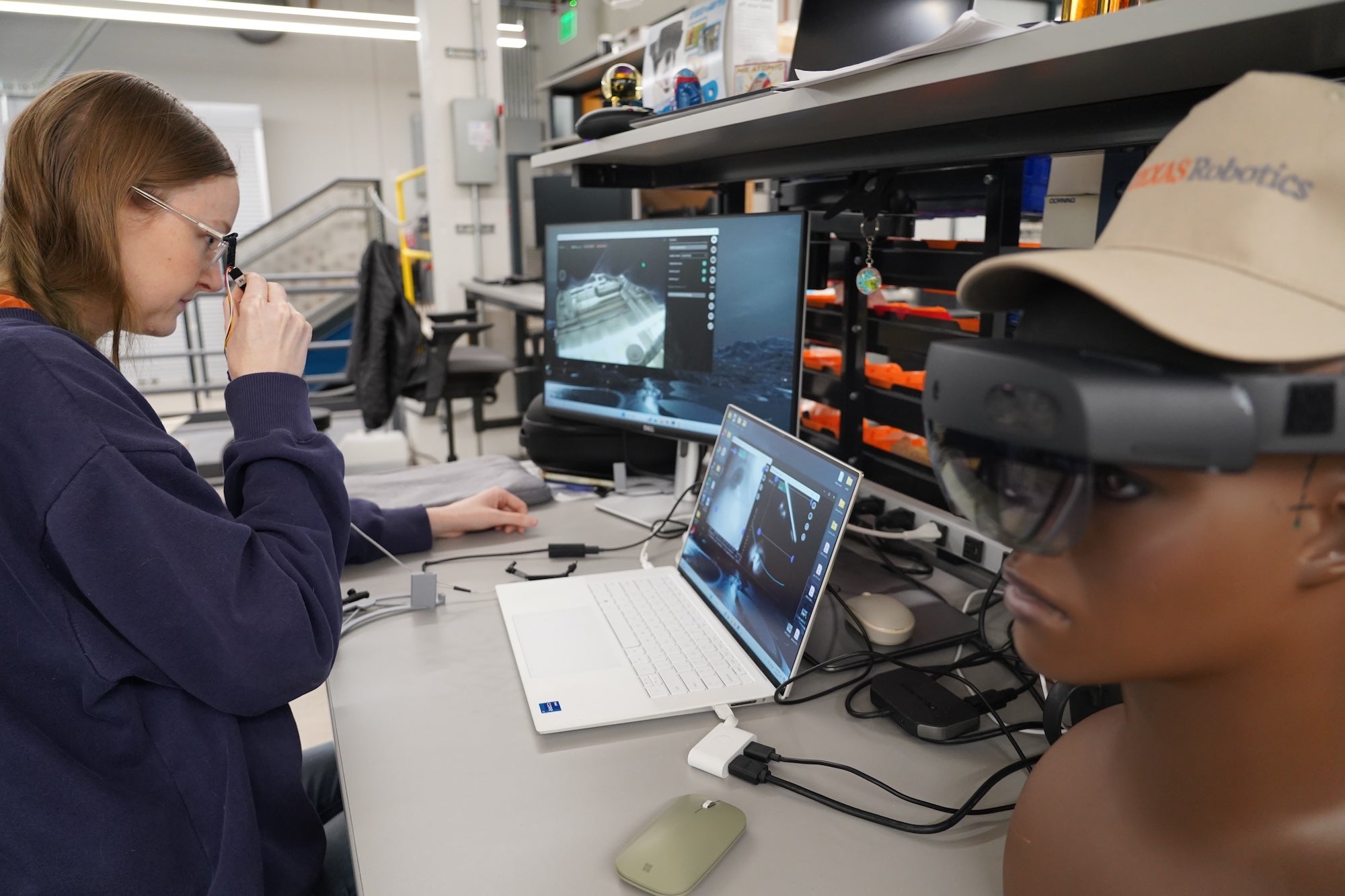 UT Leads Defense Research in Robotics - UT Austin News - The University ...