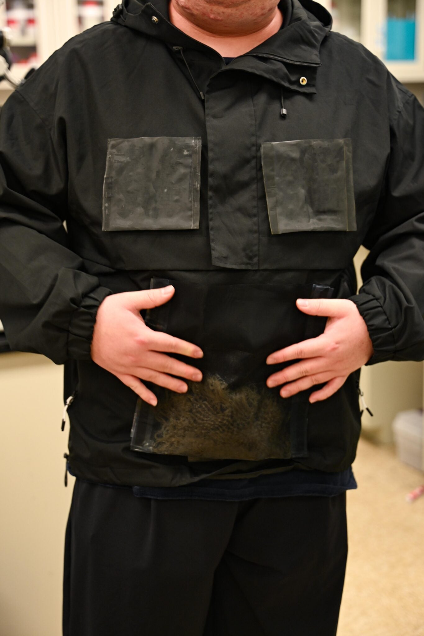 This Jacket Pulls Drinking Water From Thin Air - UT Austin News - The ...